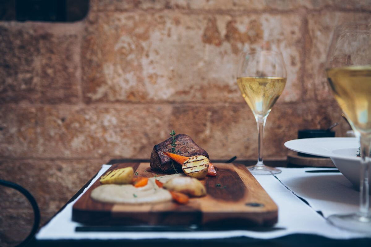 Mones Restaurant Chania - Monastery Estate Group